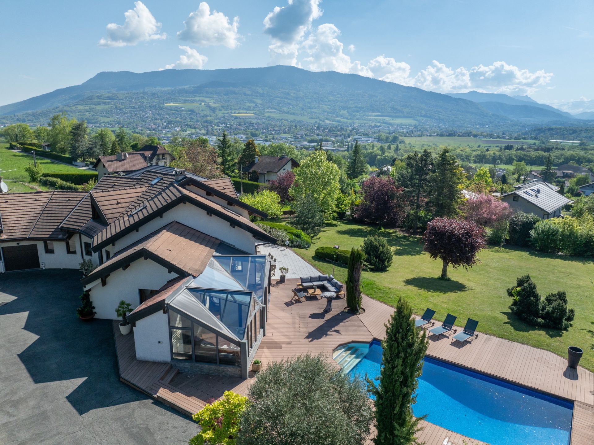 Vente Maison de luxe Vétraz-Monthoux 7 Pièces 286 m²