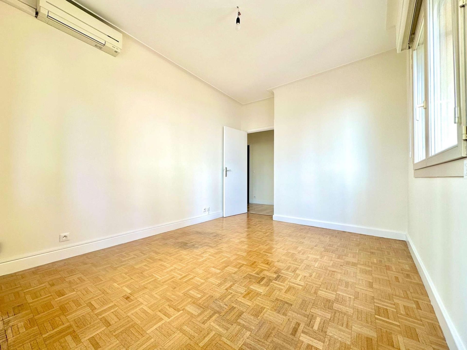 Sale Luxury apartment Monaco 3 Rooms 92 m²